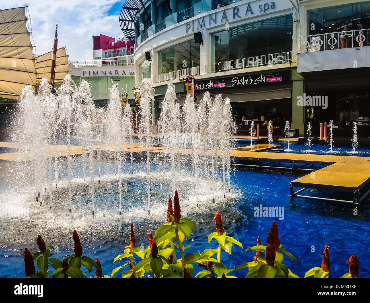 Phuket mall architecture hi-res stock photography and images - Alamy