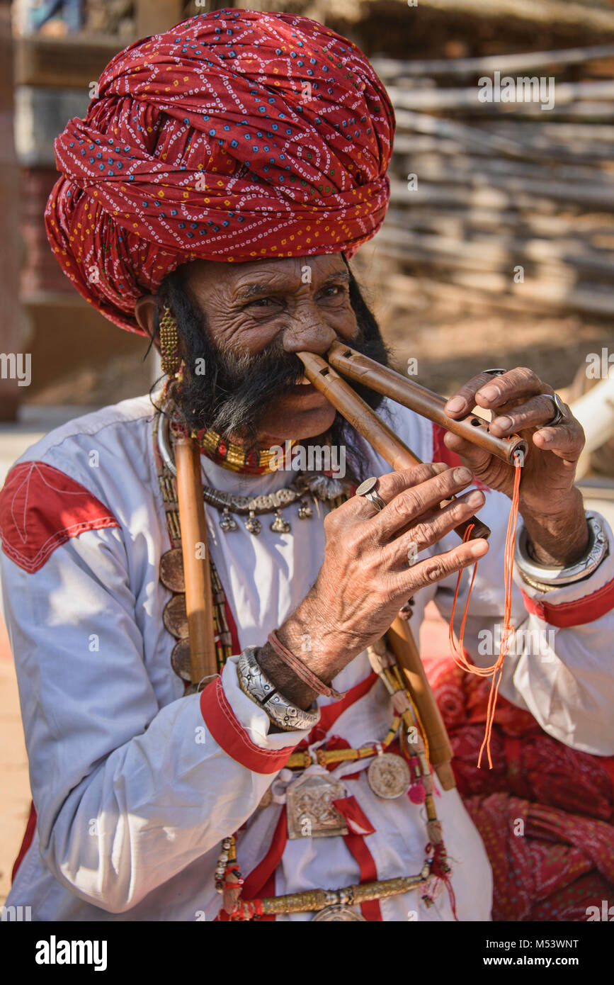 Pagri india hi-res stock photography and images - Alamy