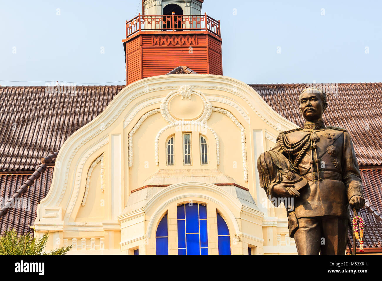 The brass statue of King Chulalongkorn (Rama V) at Phra Ramratchaniwet ...