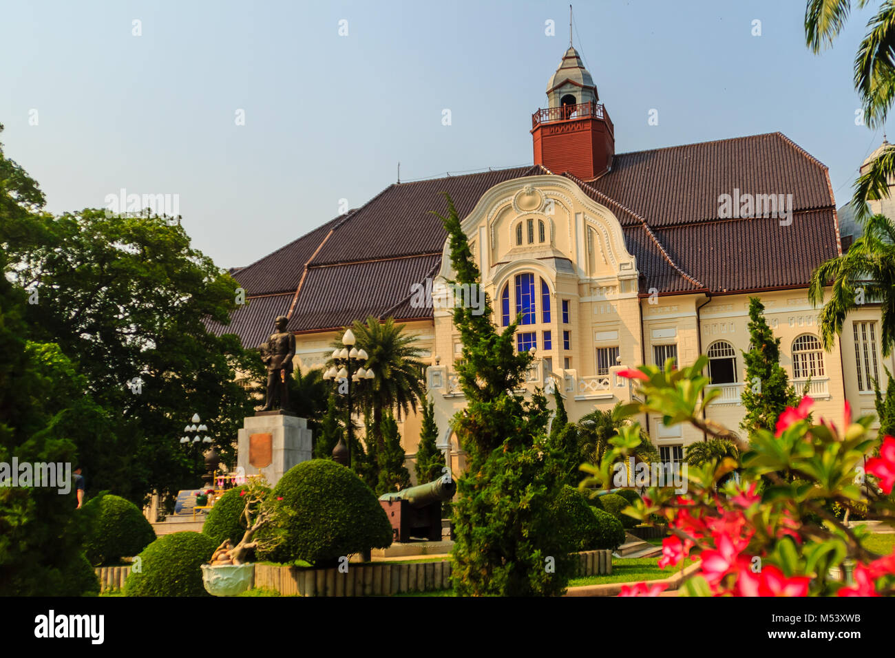 Beautiful Landscape and Architecture of Phra Ramratchaniwet Palace ...