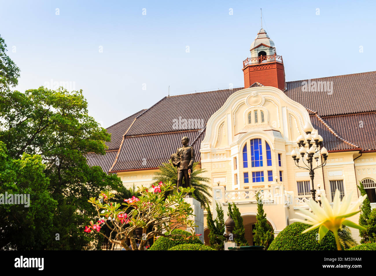 Beautiful Landscape and Architecture of Phra Ramratchaniwet Palace ...