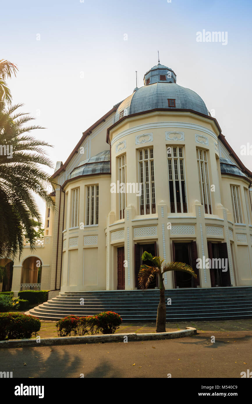 Beautiful Landscape and Architecture (with sunflare) of Phra ...