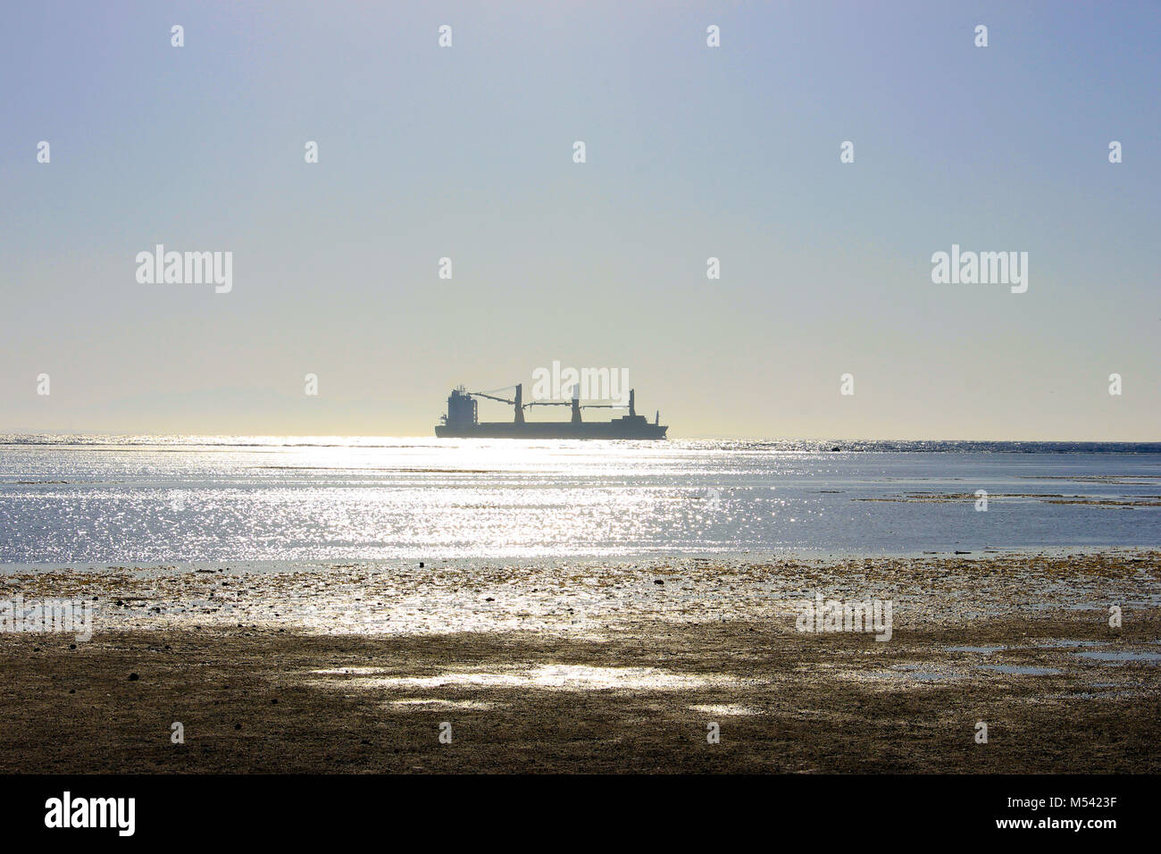 Sea ship hi-res stock photography and images - Alamy