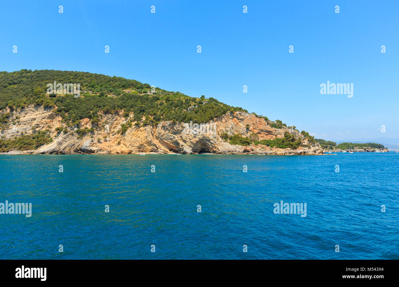 Island of palmaria hi-res stock photography and images - Alamy