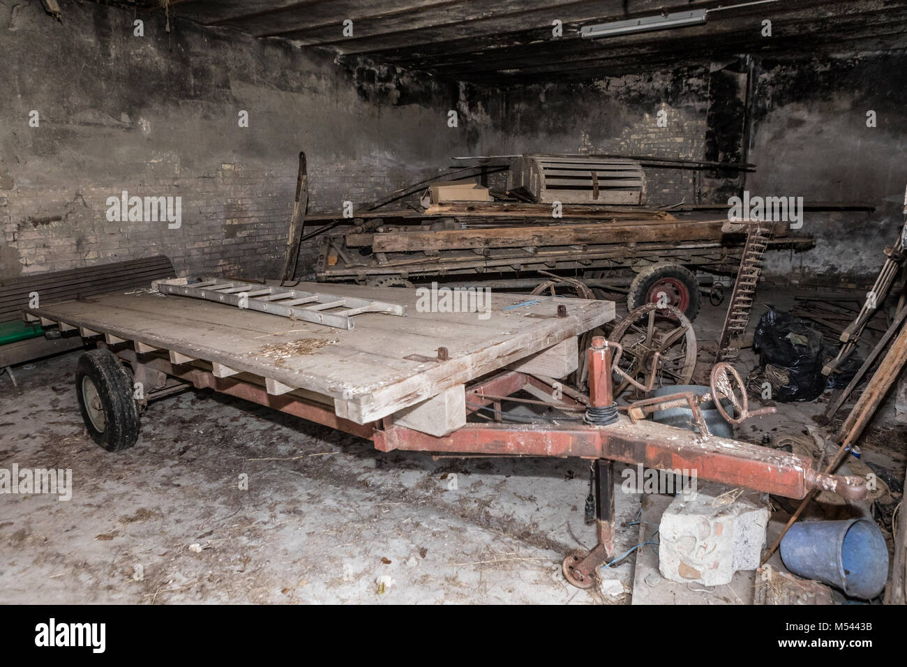 Old farm trailer hi-res stock photography and images - Alamy