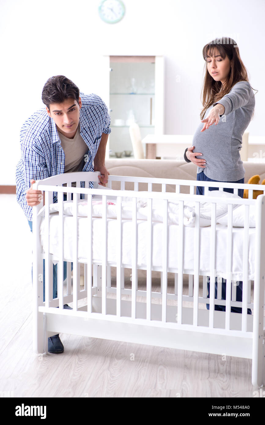 Young parents expecting their first baby Stock Photo - Alamy
