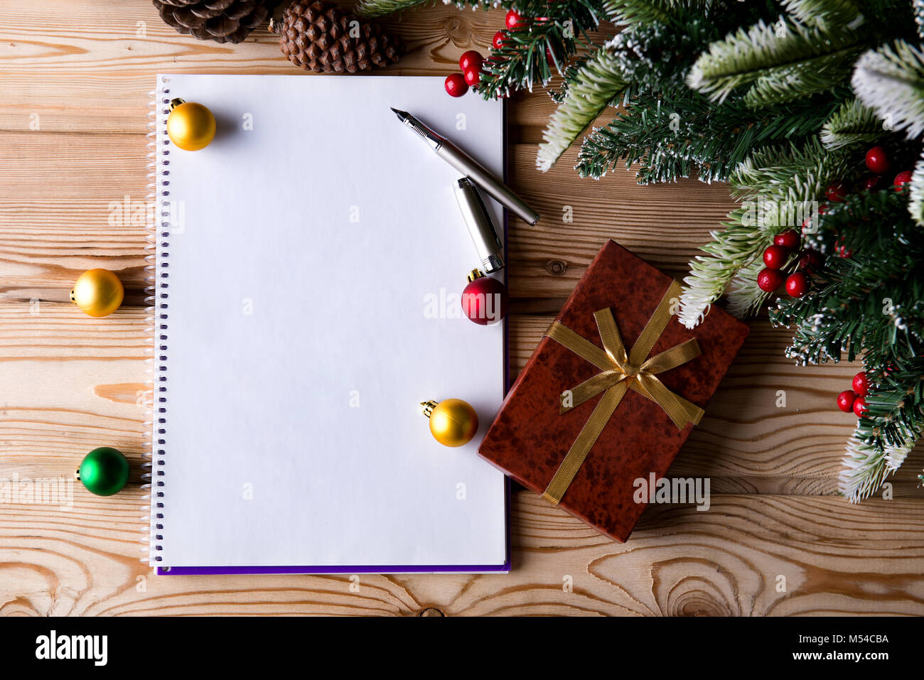 Blank message paper in christmas festive concept Stock Photo - Alamy