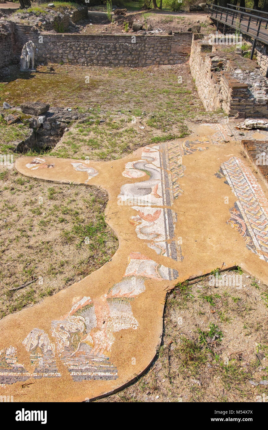 Ancient ruins of Great Baths (2nd century AD). Dion Archaeological Site ...
