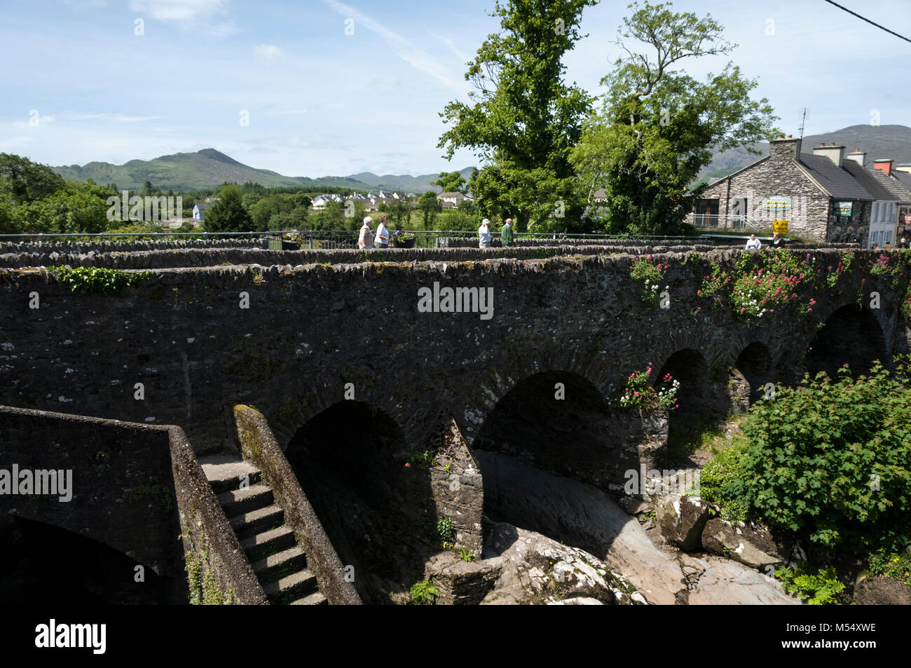 Sneem bridge hi-res stock photography and images - Alamy