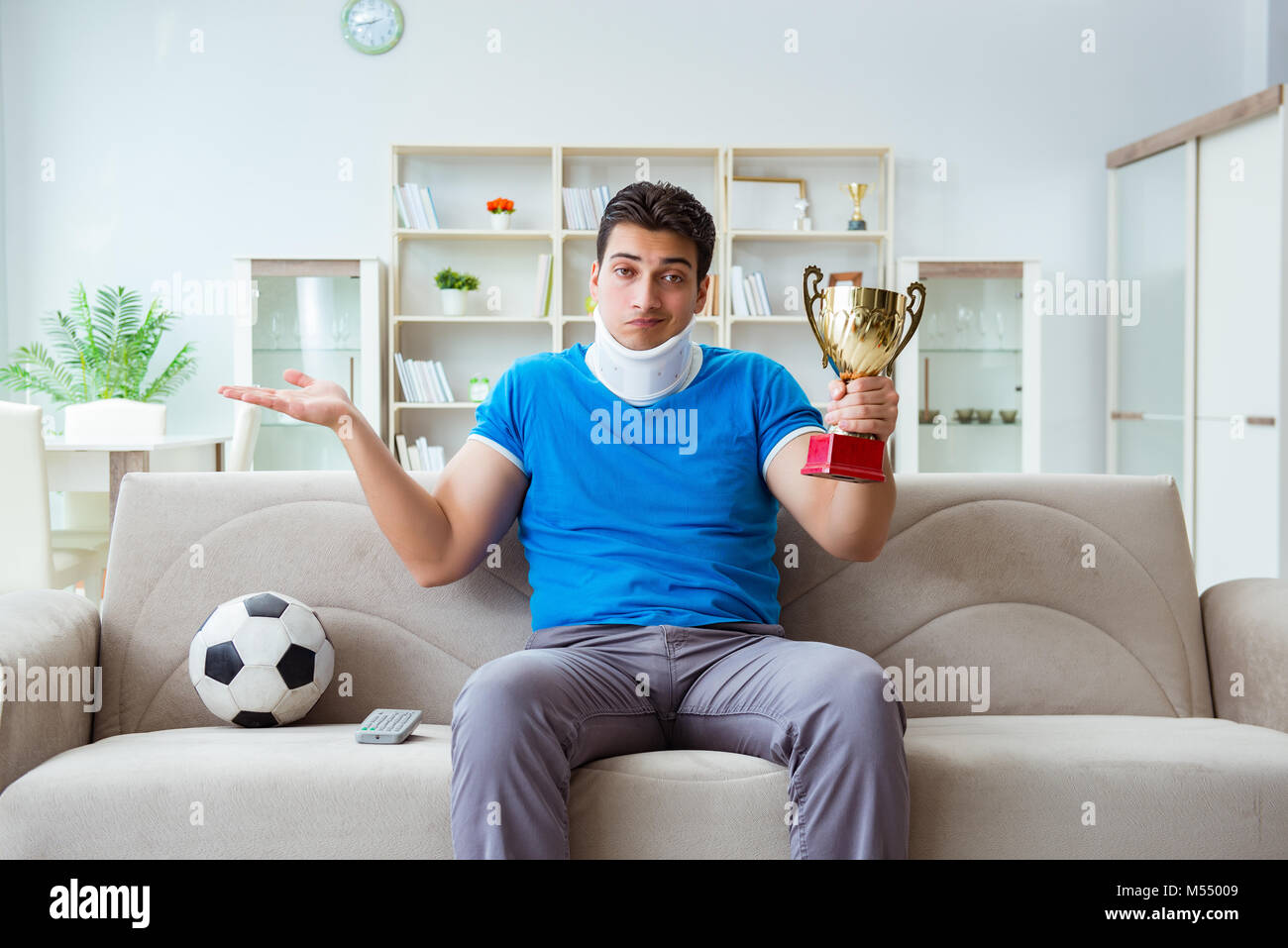 Pain neck brace football hi-res stock photography and images - Alamy