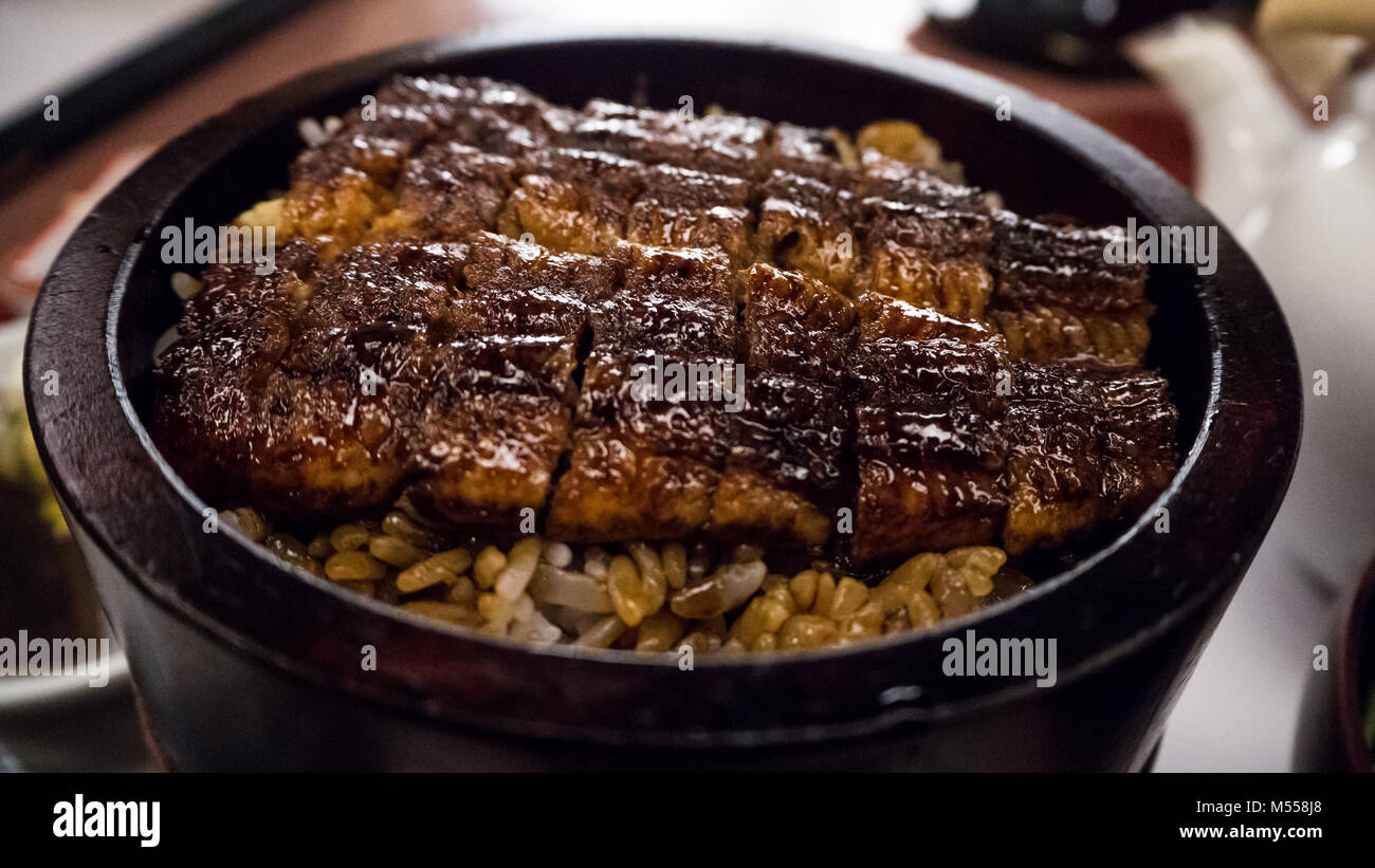 Unagi rice bowl hi-res stock photography and images - Alamy