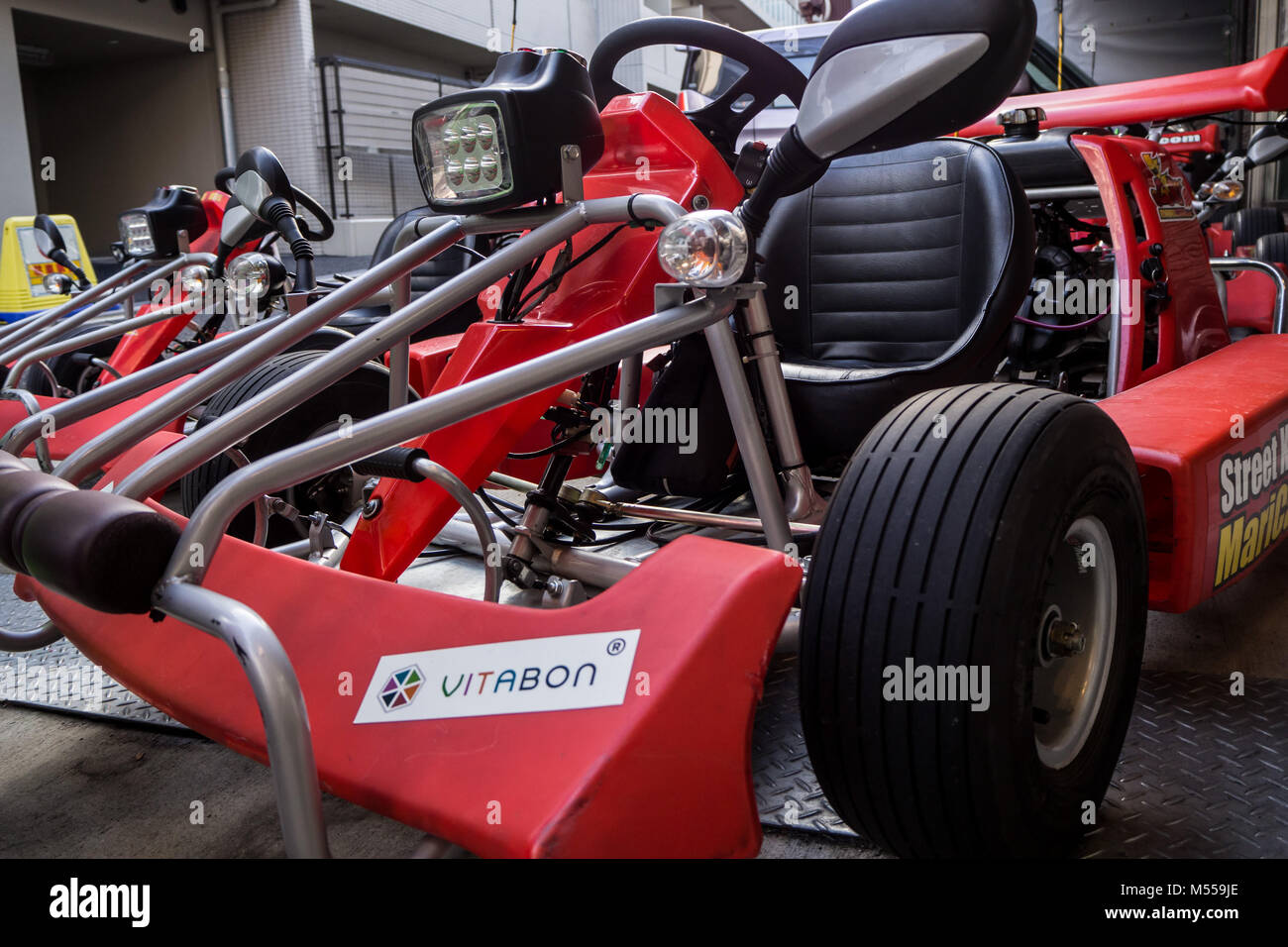 Mario karts tokyo hi-res stock photography and images - Alamy