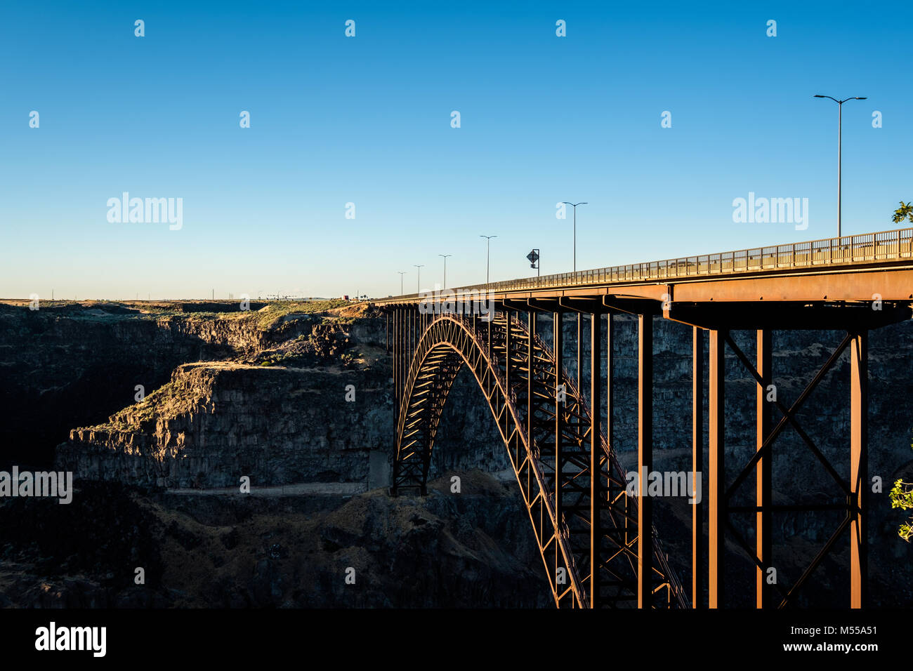 Snake River and Perrine Bridge near Twin Falls, Idaho Stock Photo - Alamy
