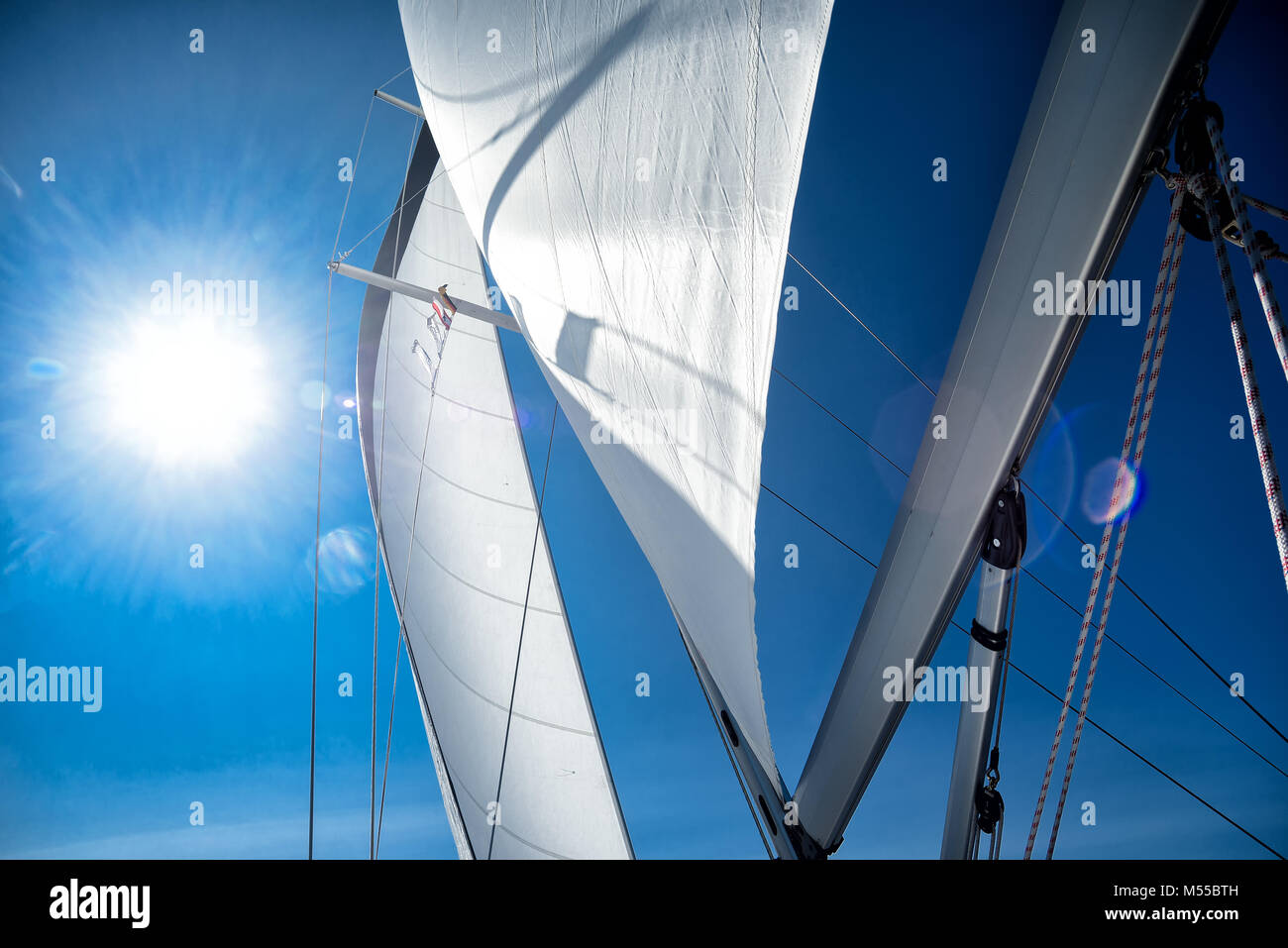 Wind in the sails hi-res stock photography and images - Alamy