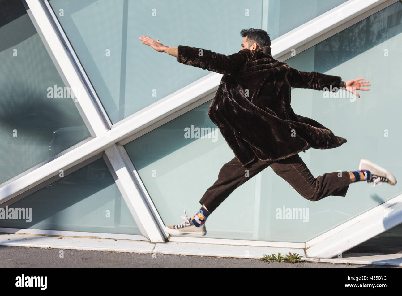 Indian man jumping hi-res stock photography and images - Alamy