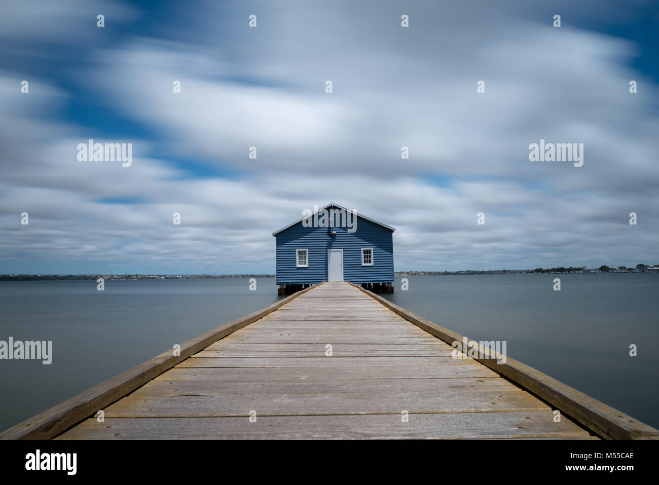 Blue boat house perth hi-res stock photography and images - Alamy