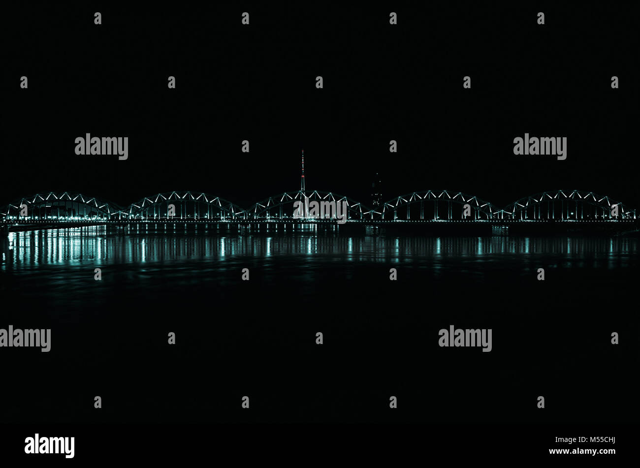 Underline bridge hi-res stock photography and images - Alamy