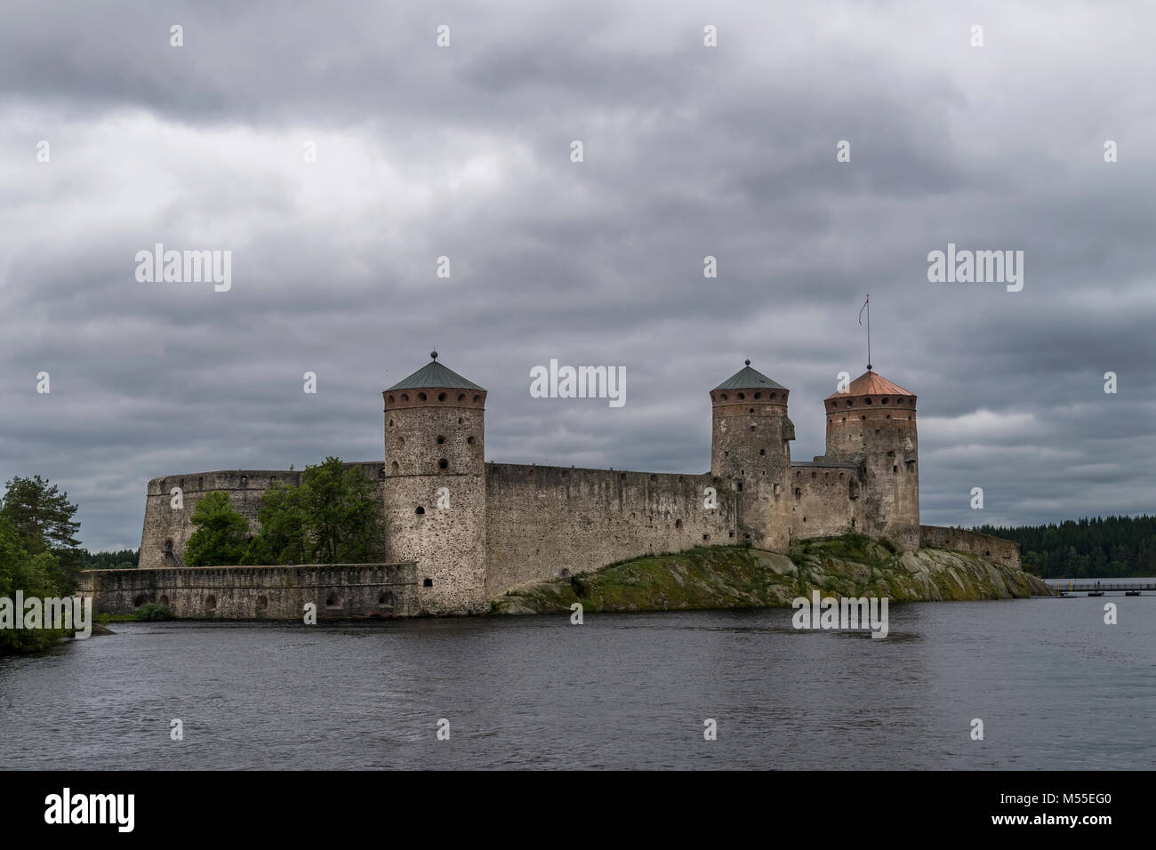 Olavinlinna castle water castle savonlinna hi-res stock photography and ...