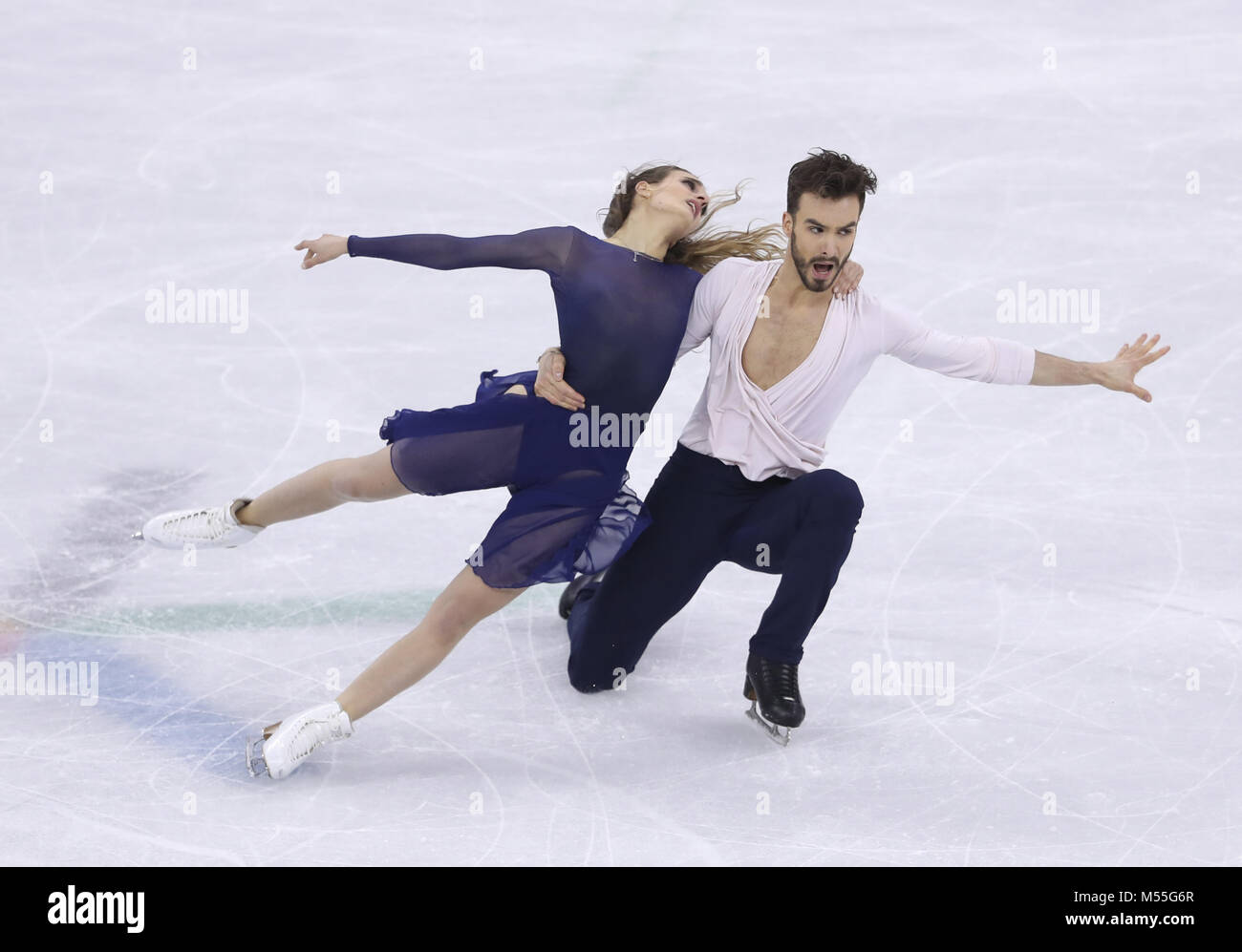 Gabriella papadakis korea hi-res stock photography and images - Alamy