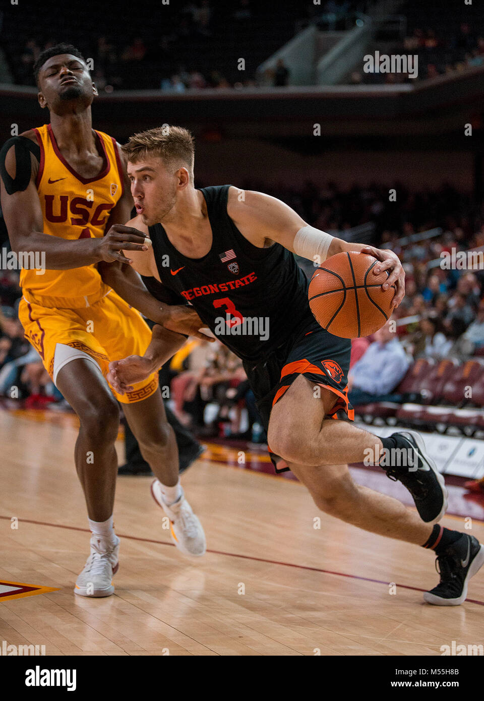 Los Angeles, CA, USA. 17th Feb, 2018. Oregon State forward (3) Tres ...
