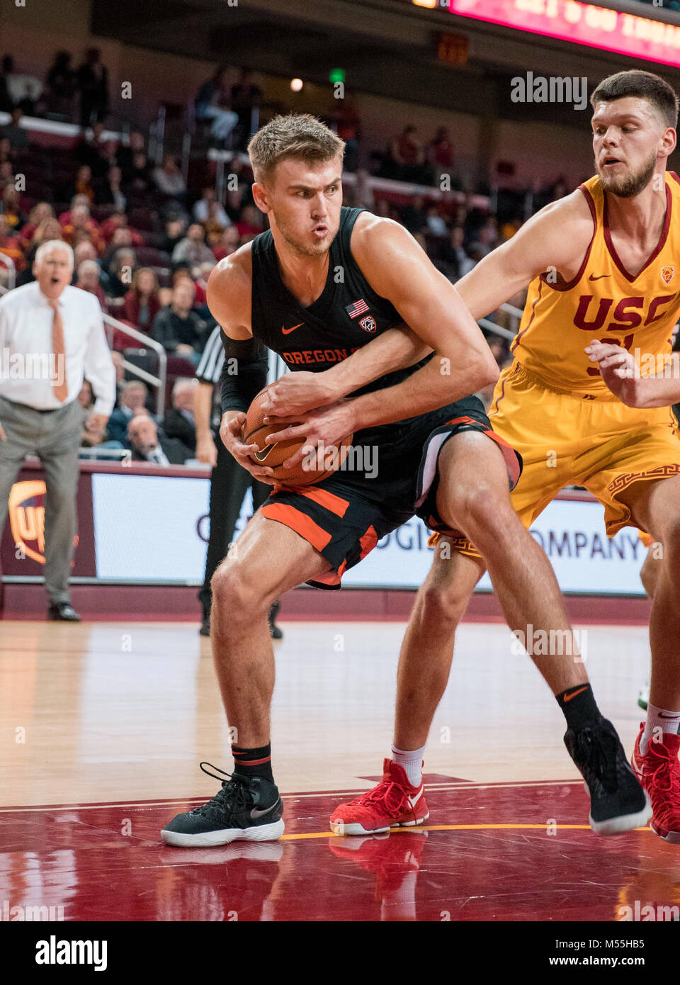 Los Angeles, CA, USA. 17th Feb, 2018. Oregon State forward (3) Tres ...