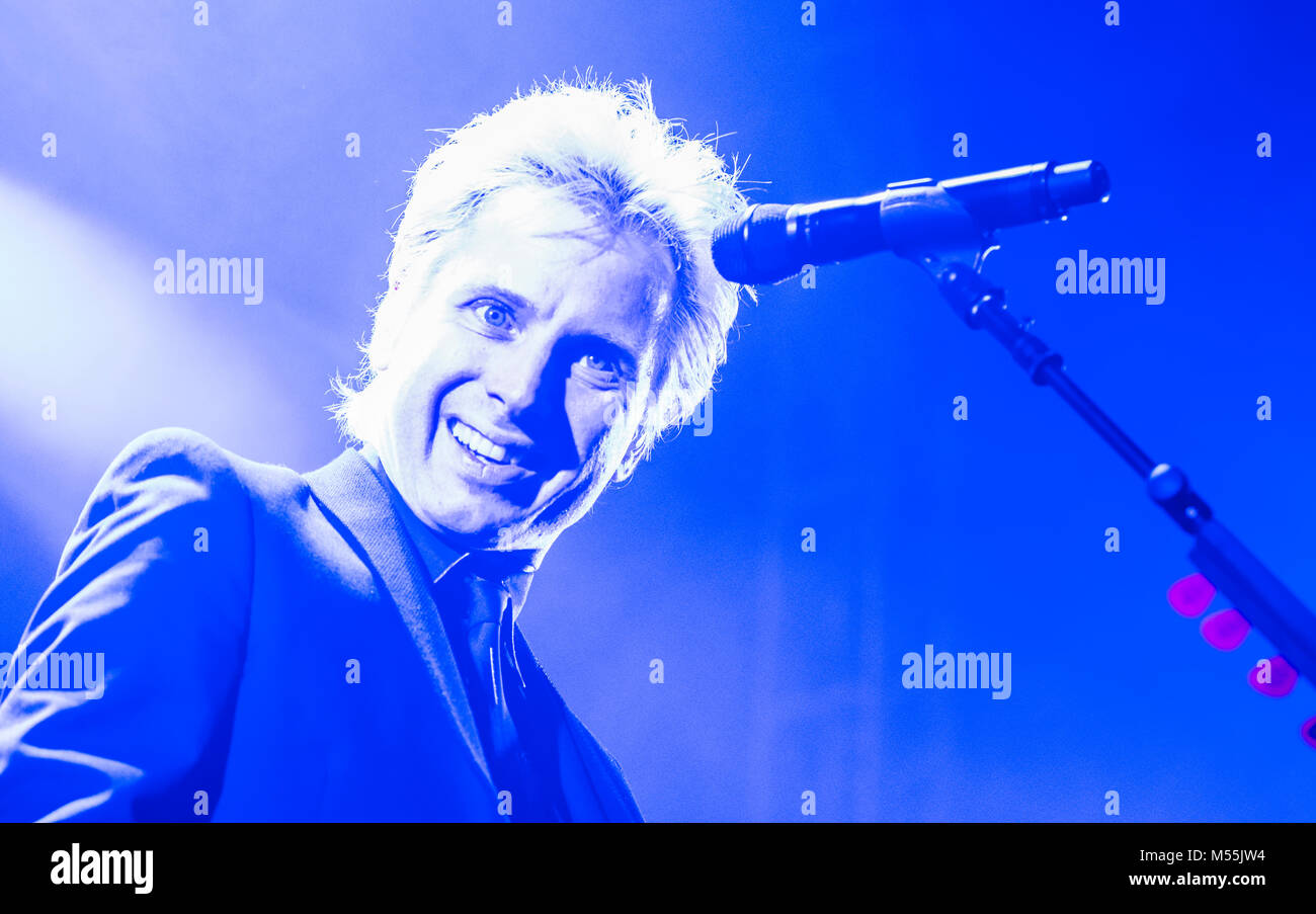 Alex Kapranos (lead singer of the band Franz Ferdinand) performing live ...