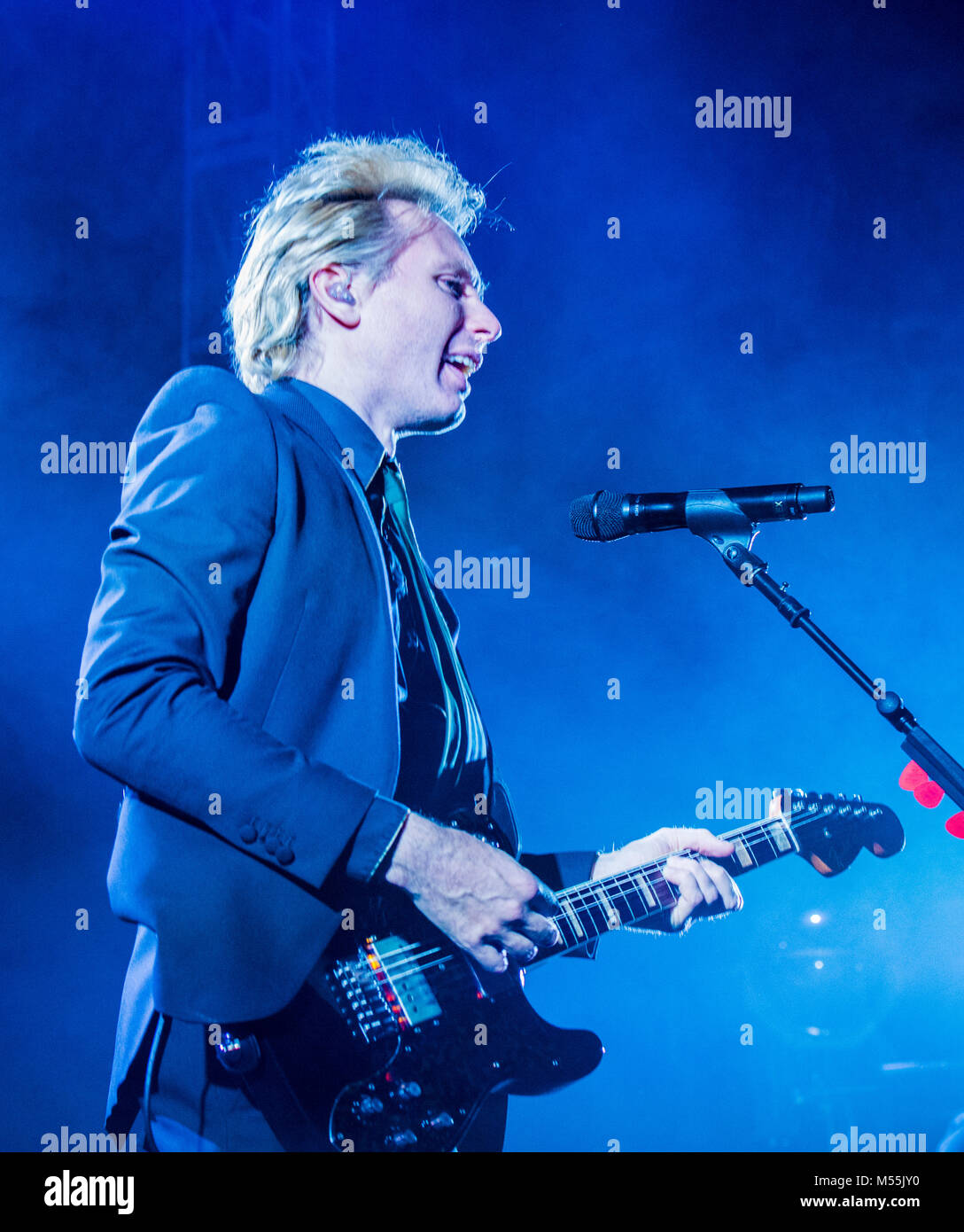 Alex Kapranos (lead singer of the band Franz Ferdinand) performing live ...