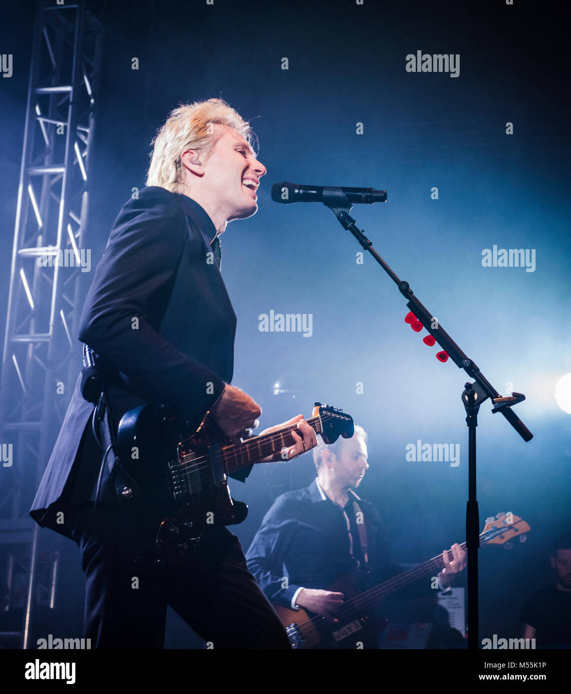 Alex Kapranos (lead singer of the band Franz Ferdinand) performing live ...