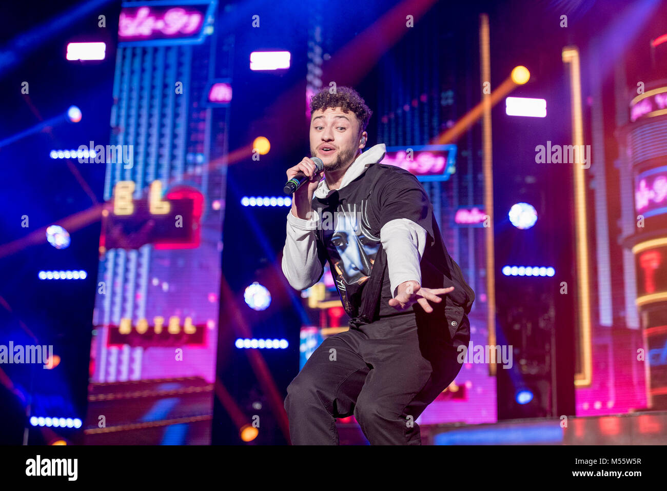 Rak su perform hi-res stock photography and images - Alamy