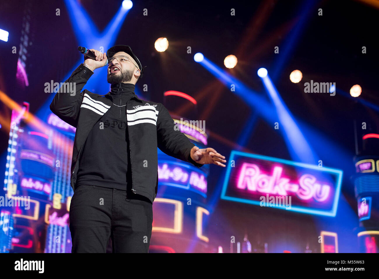 Rak su perform hi-res stock photography and images - Alamy