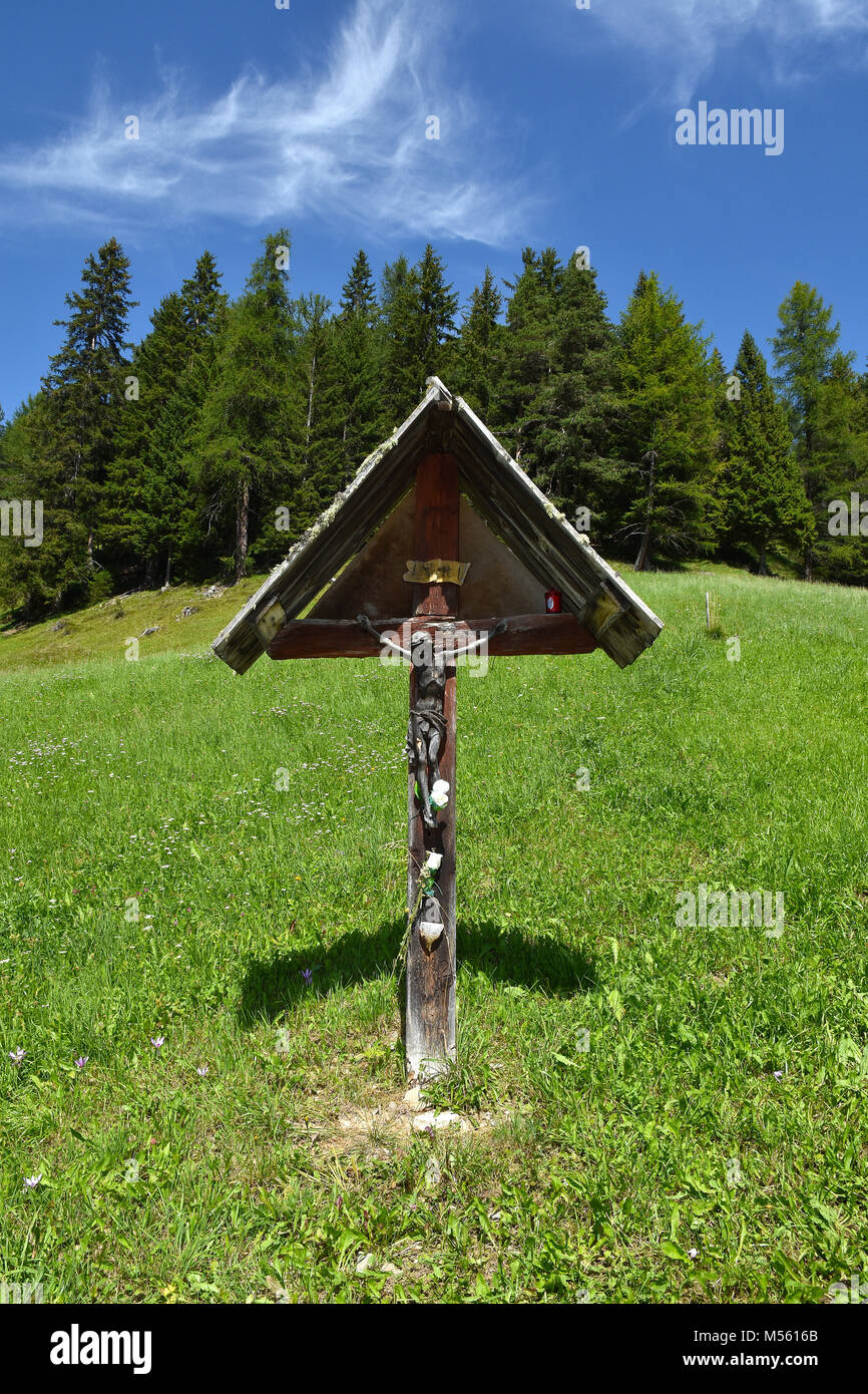 Wayside cross in the dolomites hi-res stock photography and images - Alamy