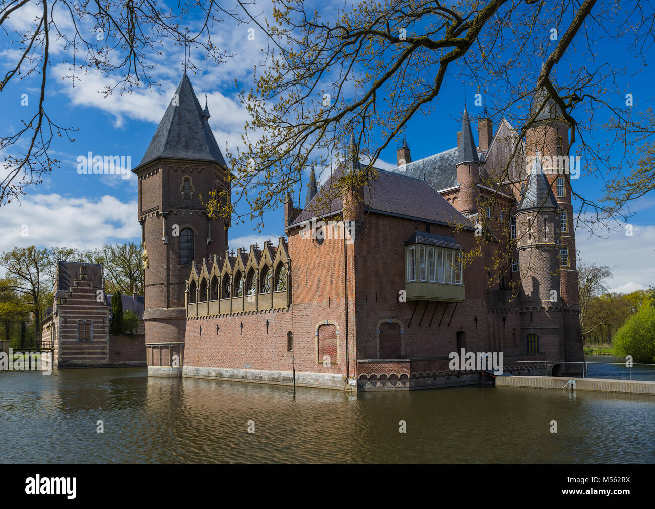 Castle Kasteel Heeswijk in Netherlands Stock Photo - Alamy