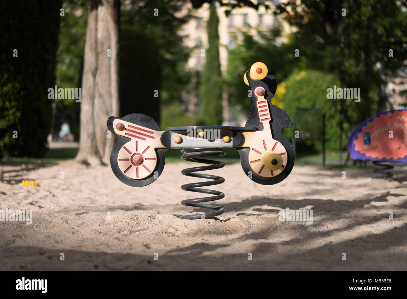 Fixed motorcycle hi-res stock photography and images - Alamy