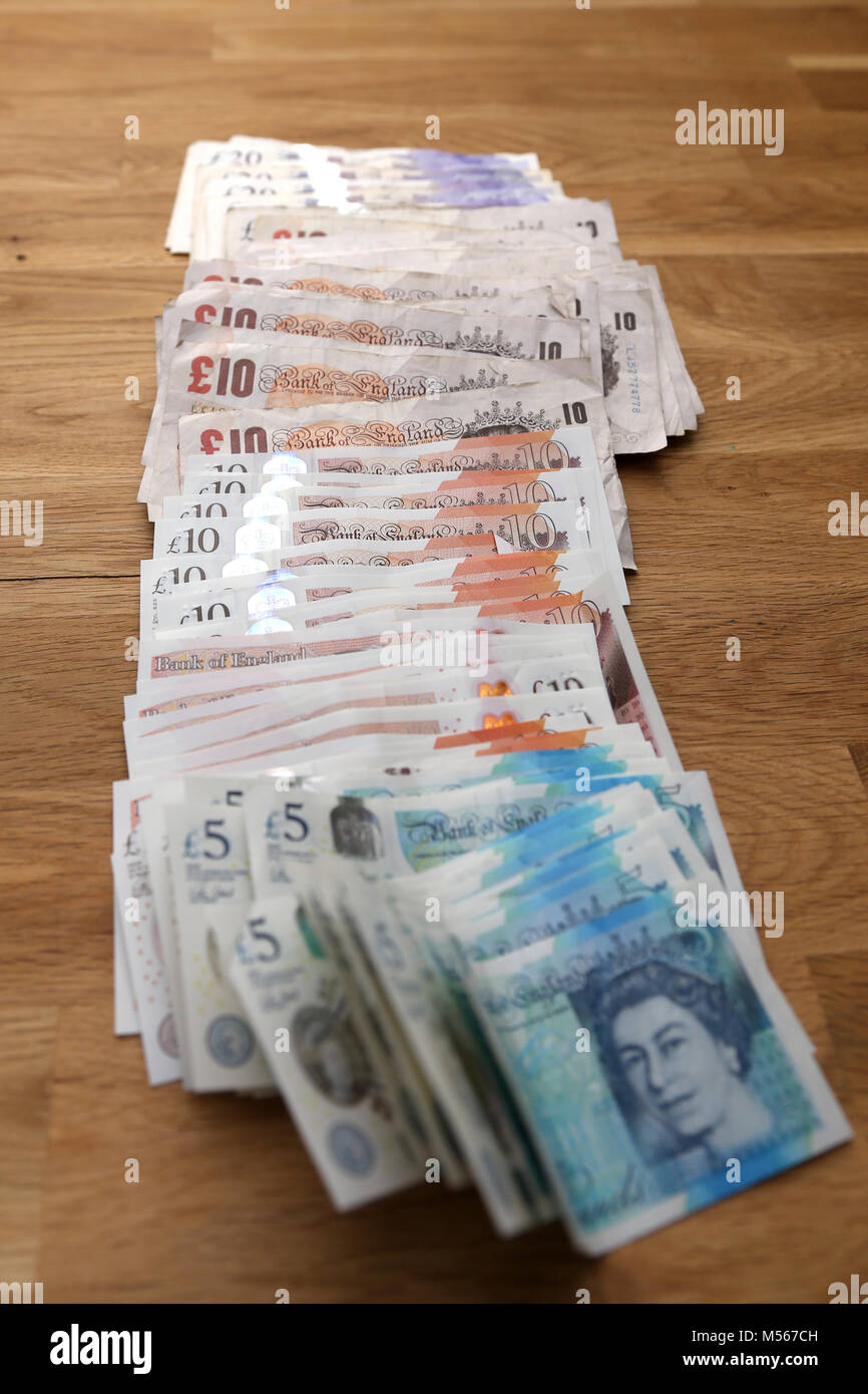 Bank of England notes including the old paper £10 note, paper £20 note ...