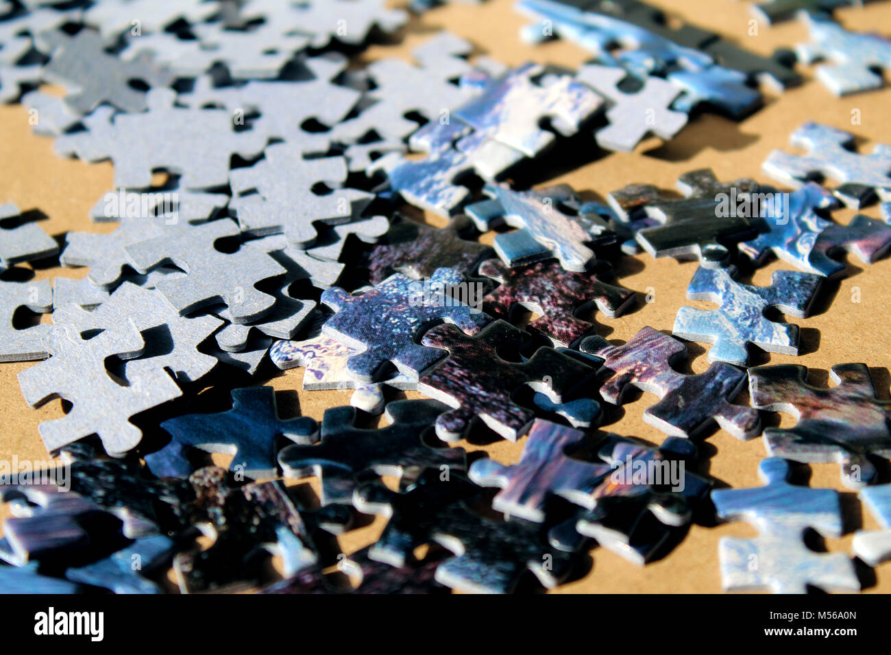 Jigsaw puzzle pieces messy hi-res stock photography and images - Alamy
