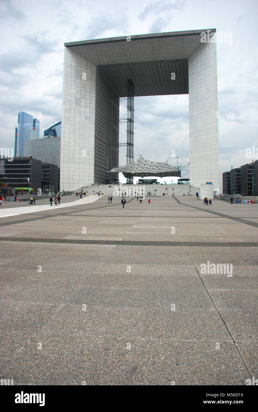 La defence arch hi-res stock photography and images - Alamy