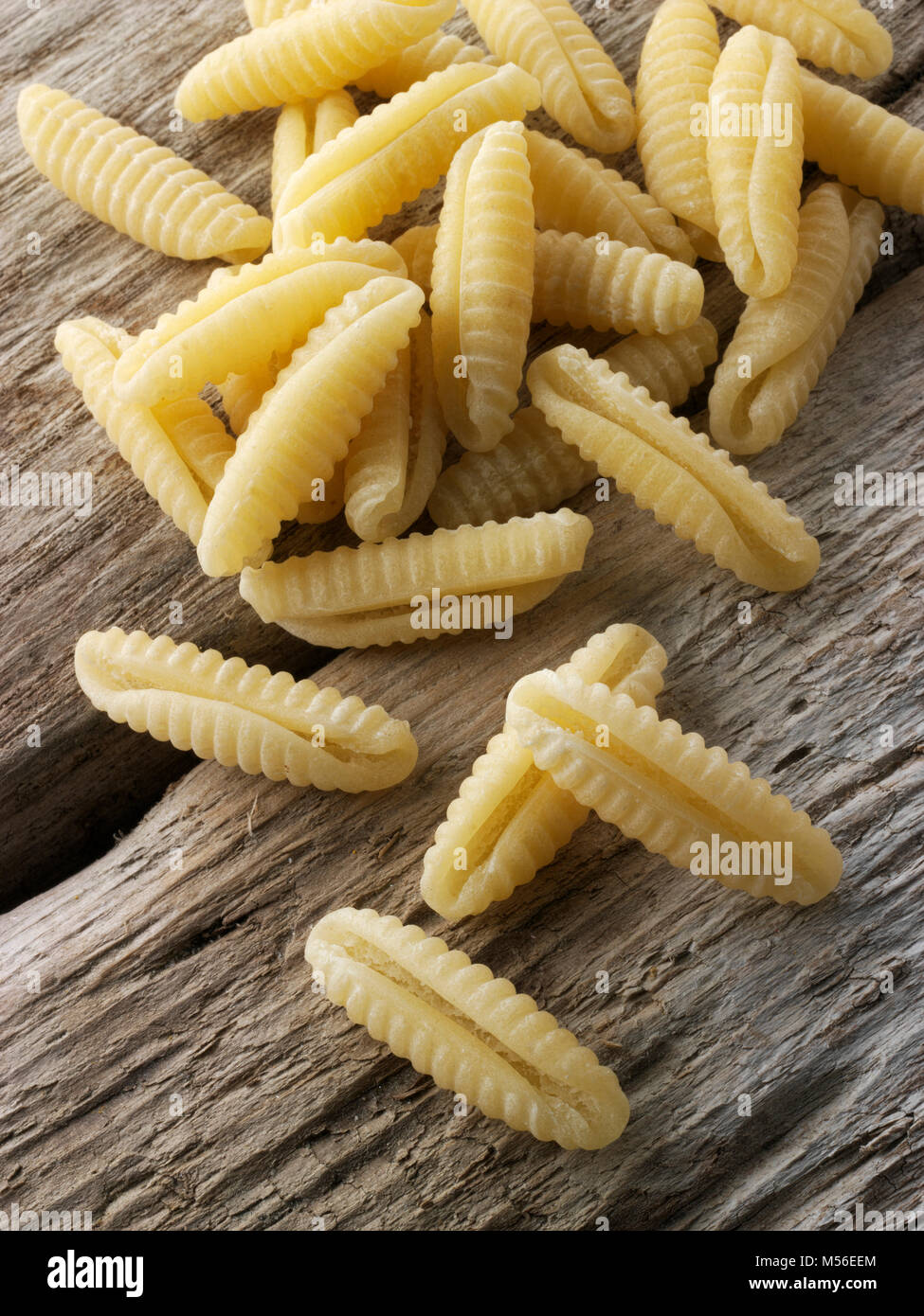 Pasta dried hi-res stock photography and images - Alamy