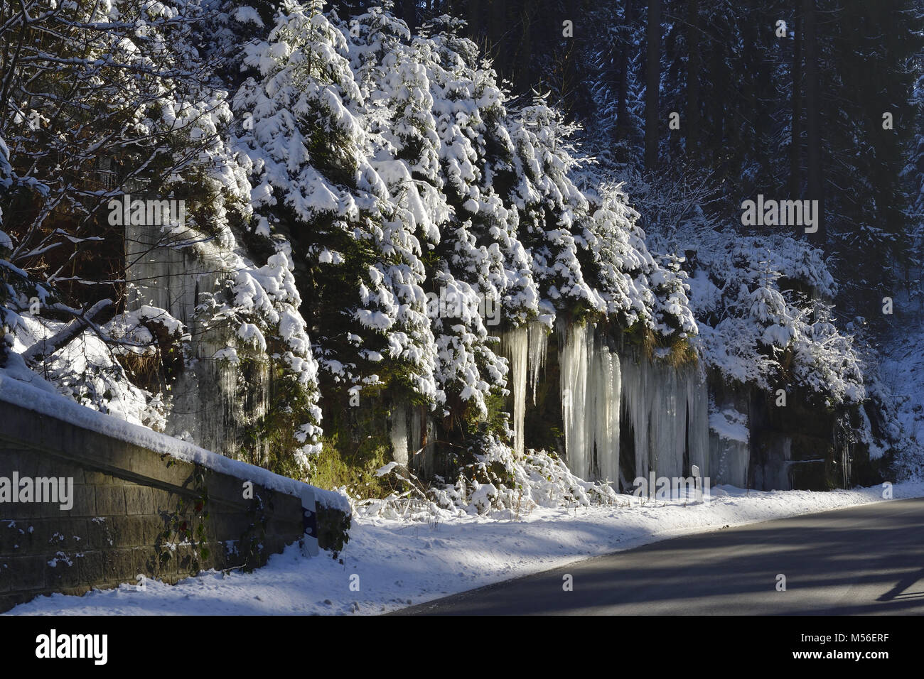 Hillside frozen hi-res stock photography and images - Alamy