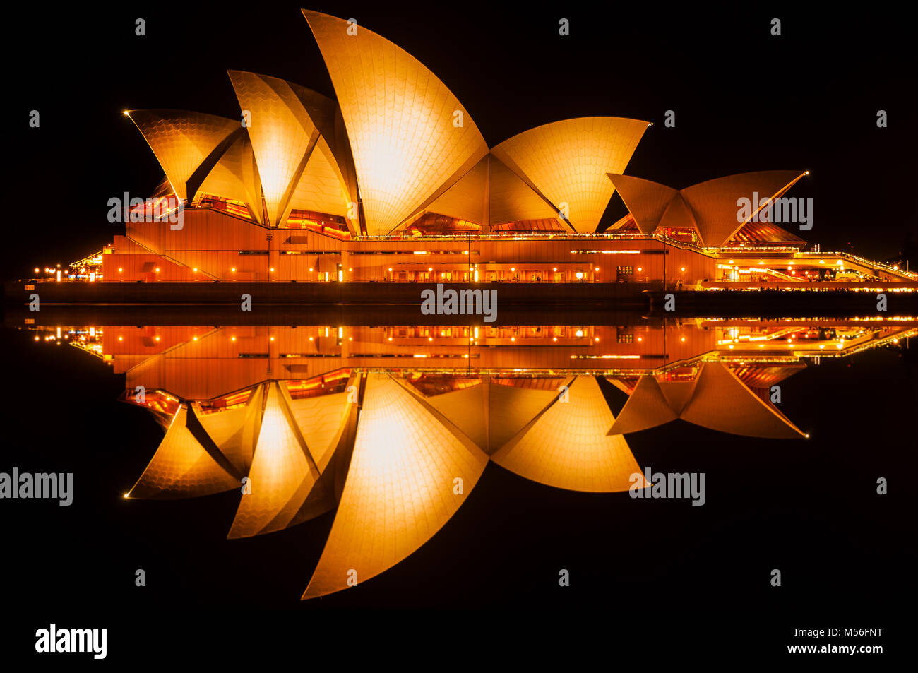 Sydney opera house building hi-res stock photography and images - Alamy