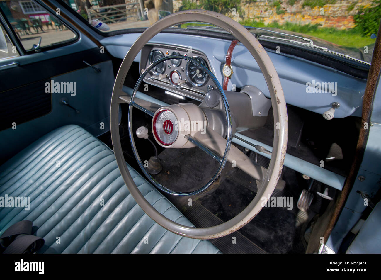 1961 Hillman Minx classic British family car Stock Photo - Alamy