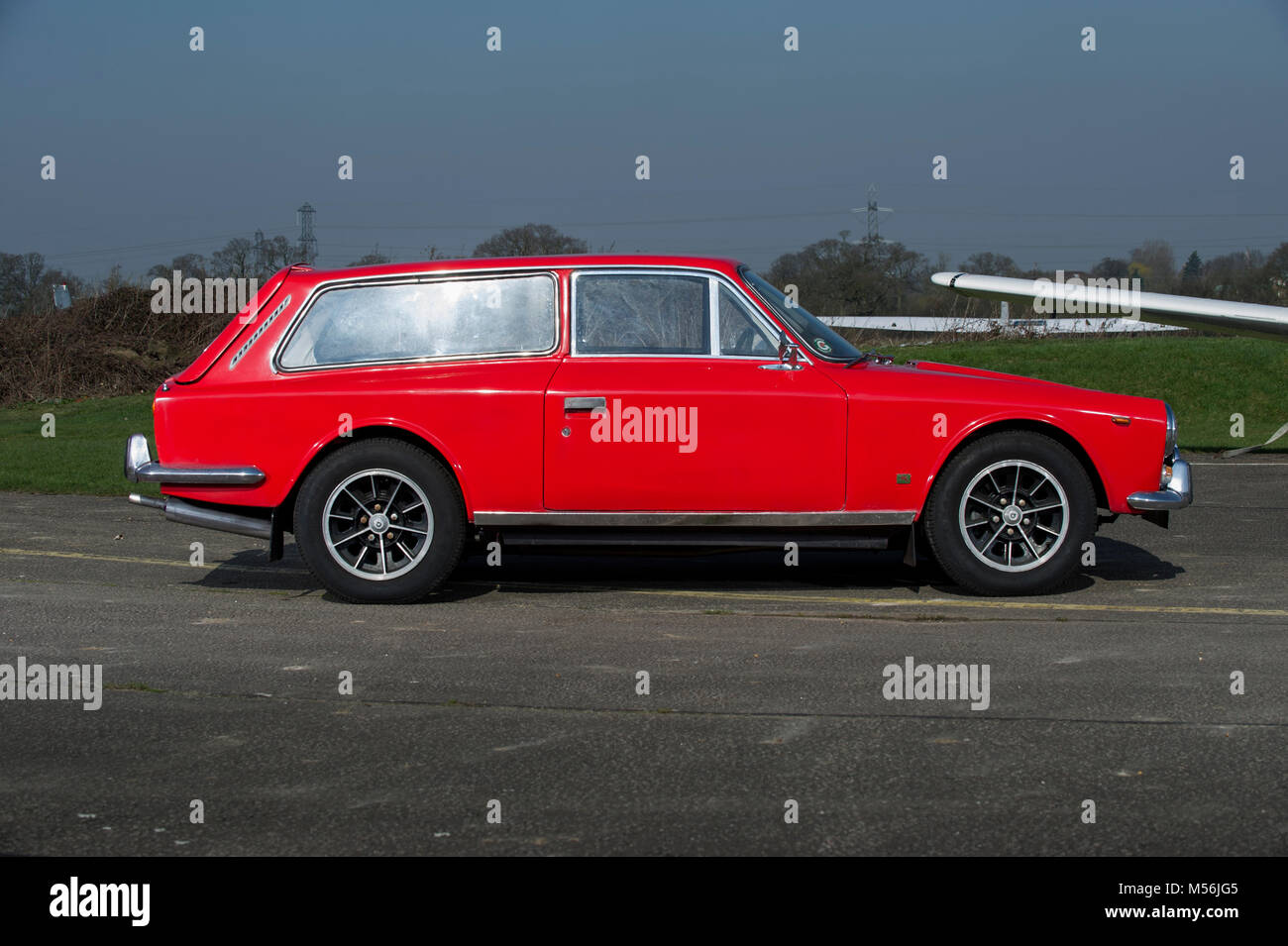 Mk 2 gilbern invader estate hi-res stock photography and images - Alamy