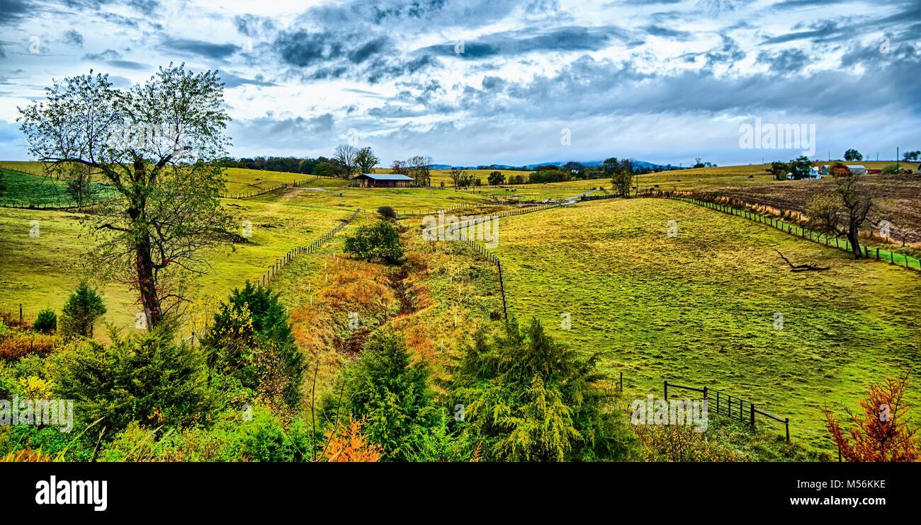 Virginia country road hi-res stock photography and images - Alamy