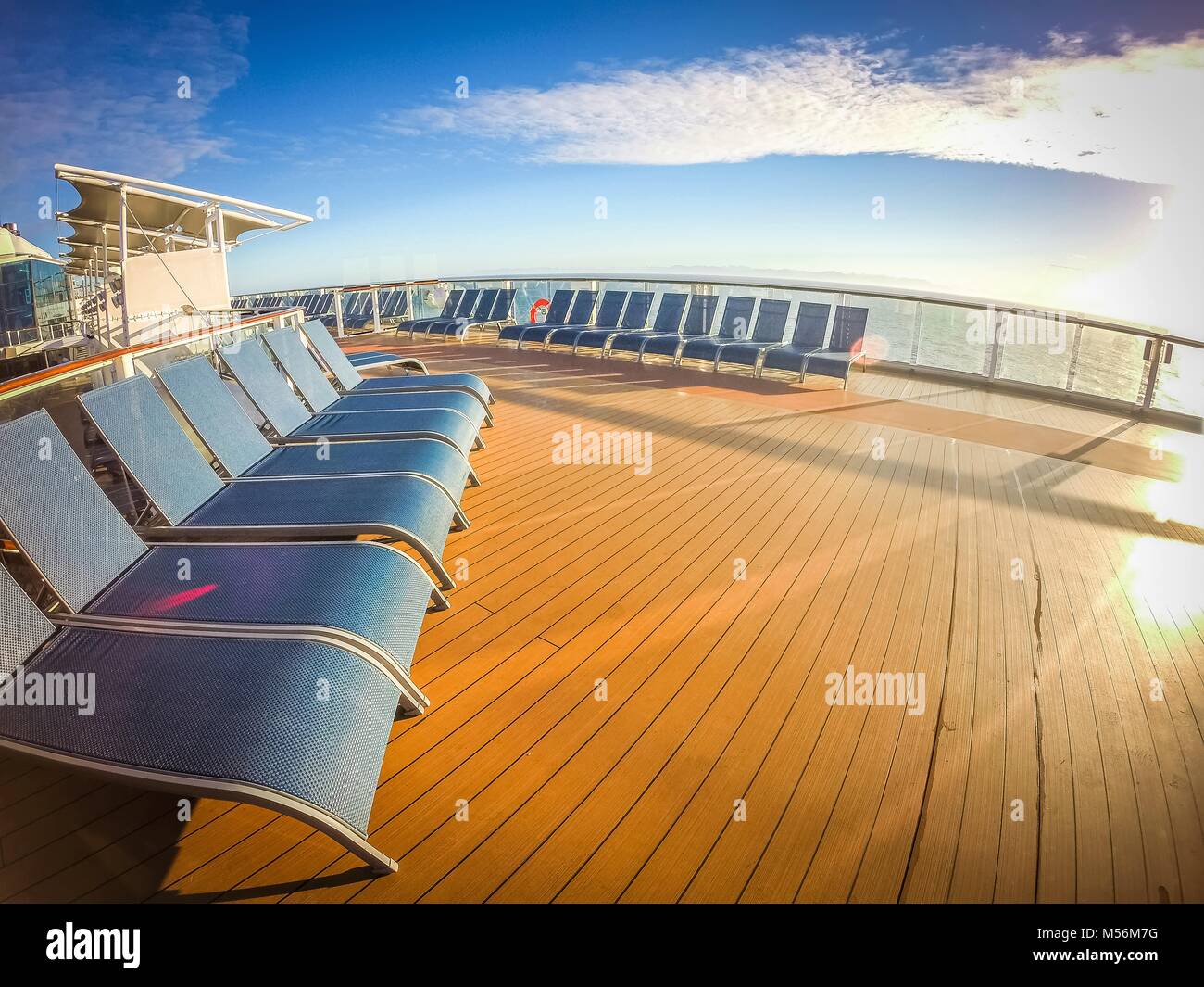 Large rescue ship hi-res stock photography and images - Alamy