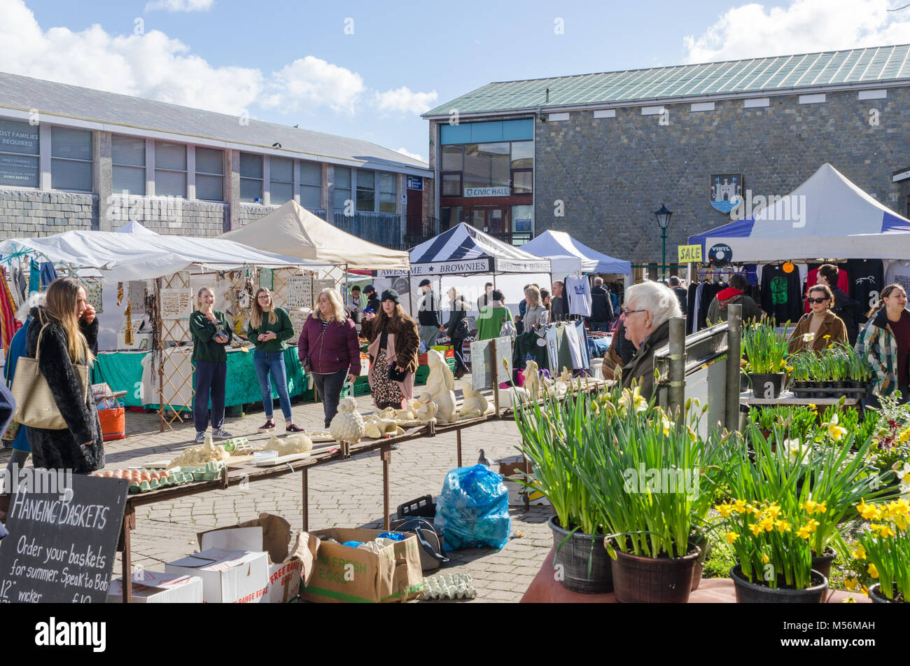 Totnes market hi-res stock photography and images - Alamy