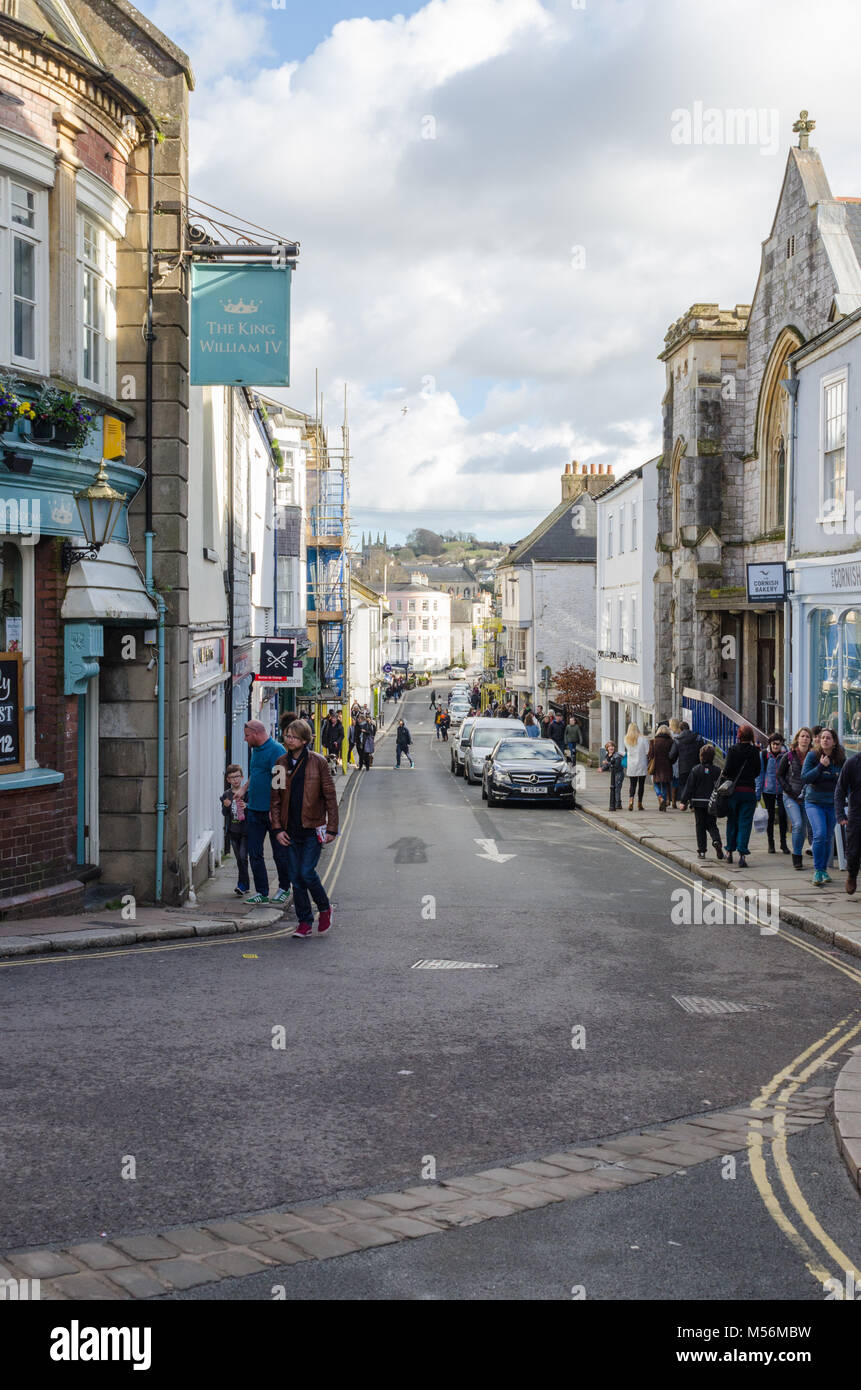 Totnes street hi-res stock photography and images - Alamy