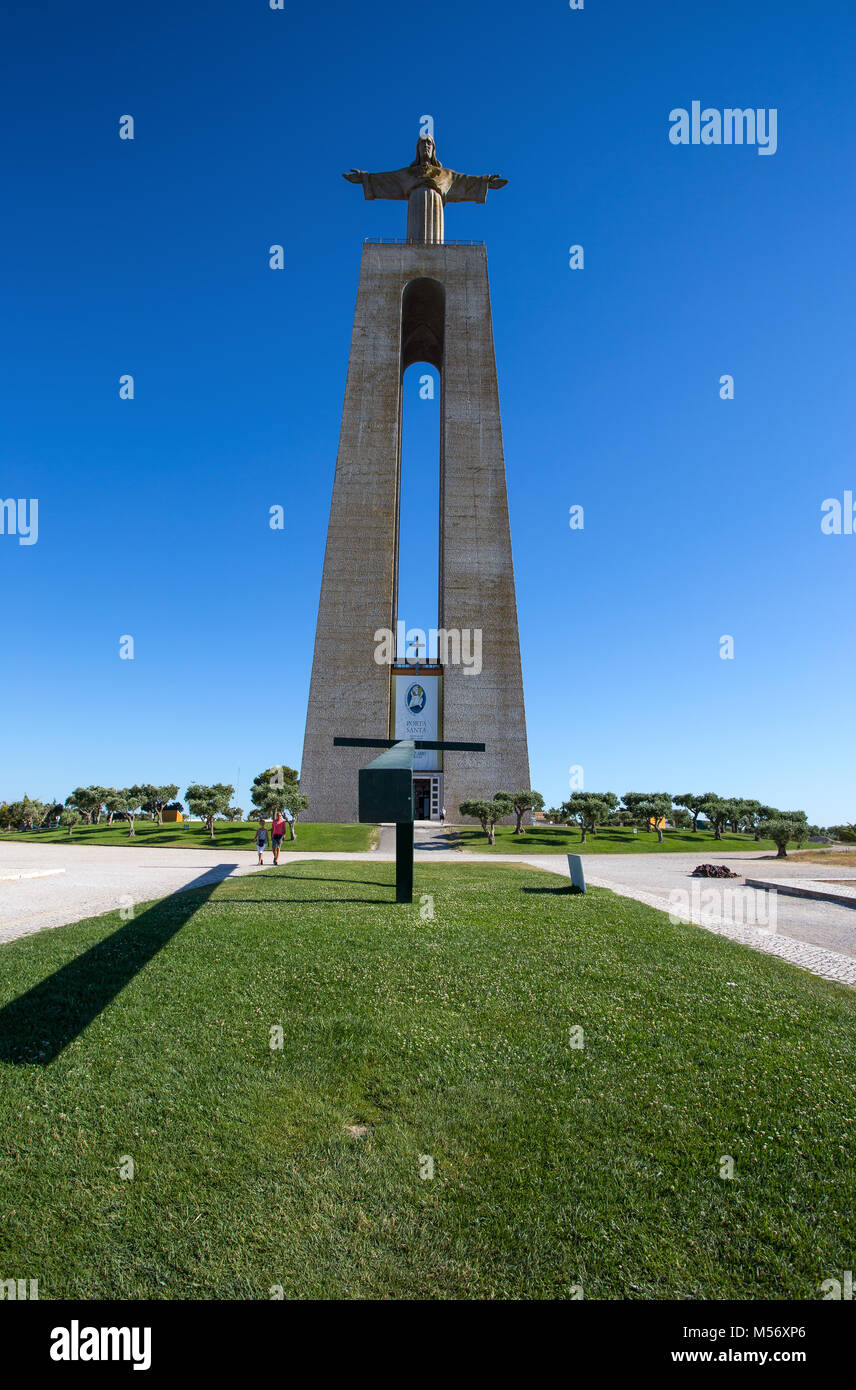 Jesus christ in concrete hi-res stock photography and images - Alamy