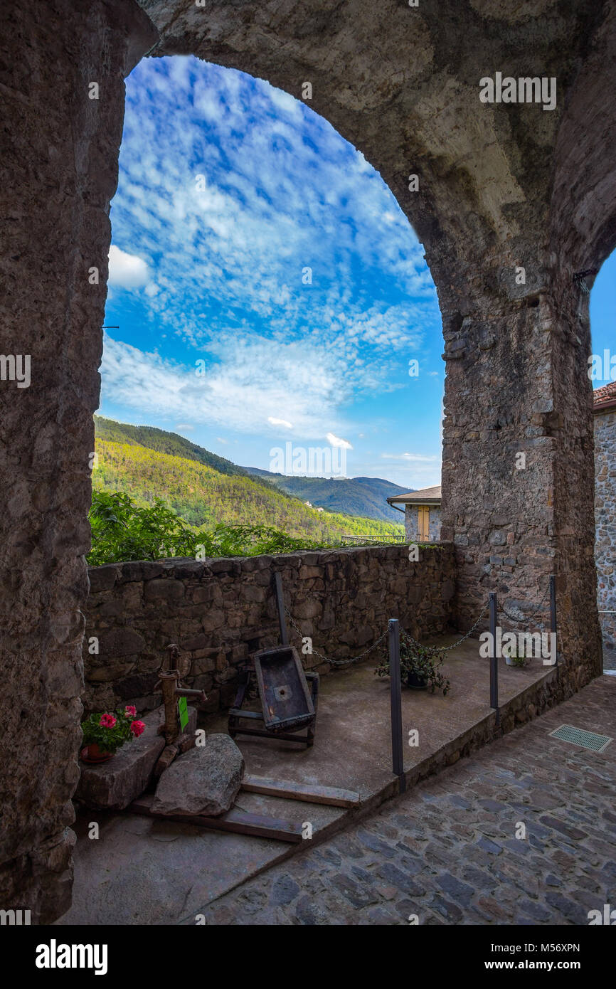 Landscape of ancient medieval village in Italy Stock Photo - Alamy