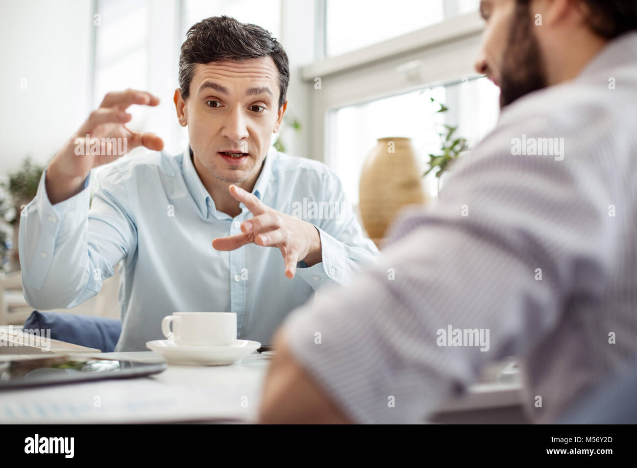 Teamwork lifestyle hi-res stock photography and images - Alamy