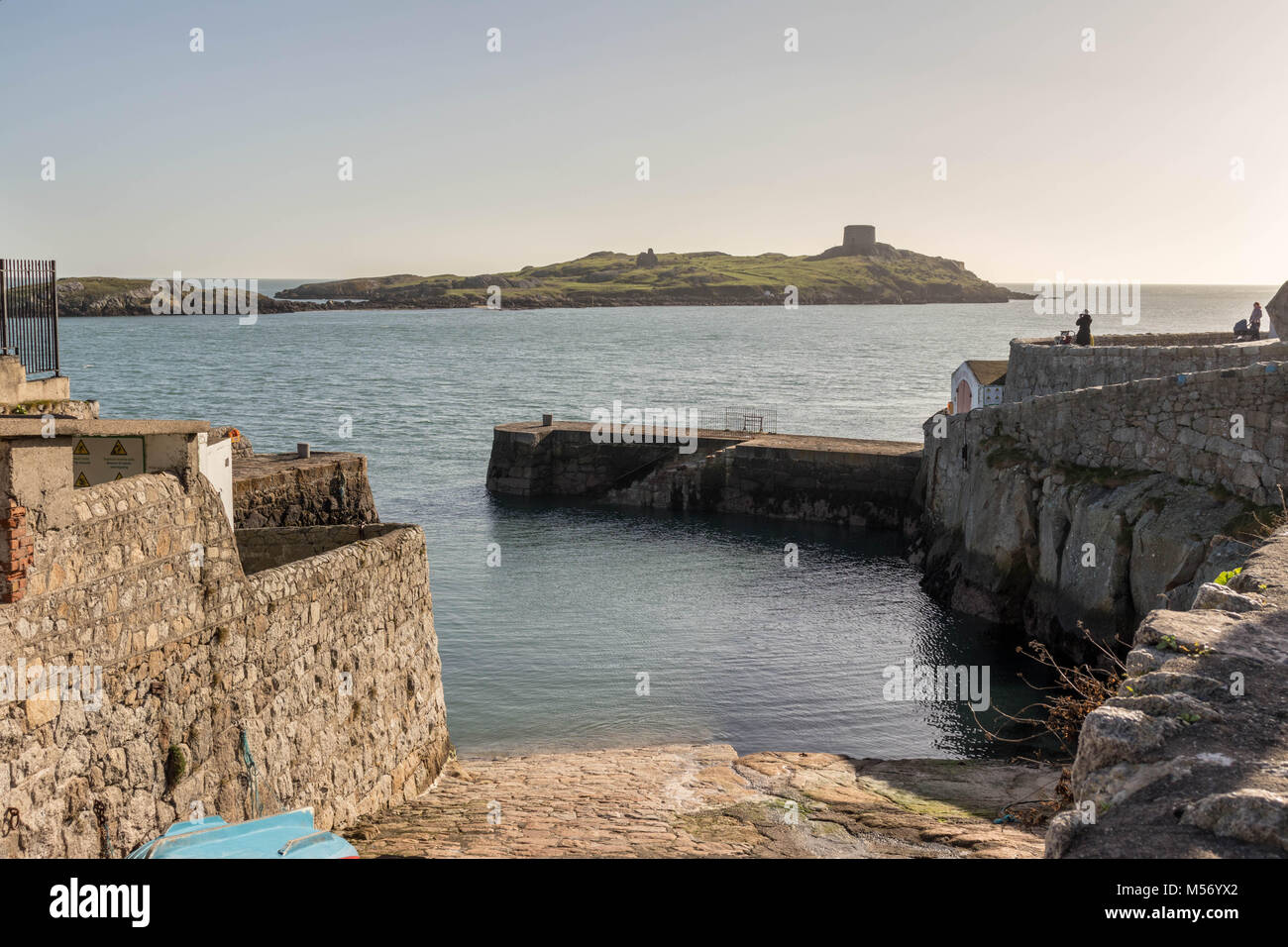 Coliemore harbour hi-res stock photography and images - Alamy