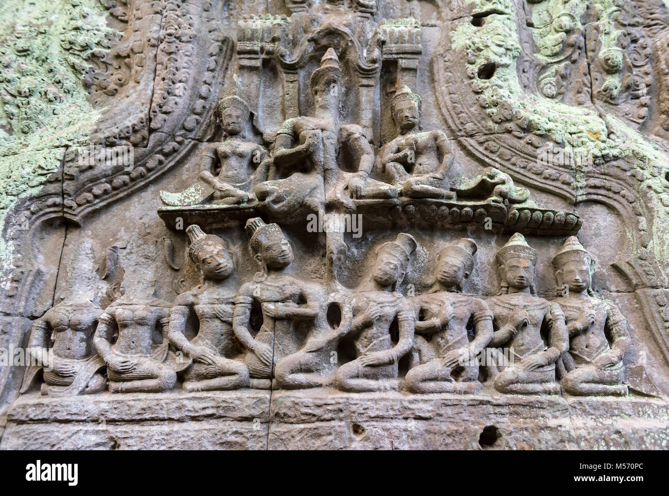 Jungle carving hi-res stock photography and images - Alamy